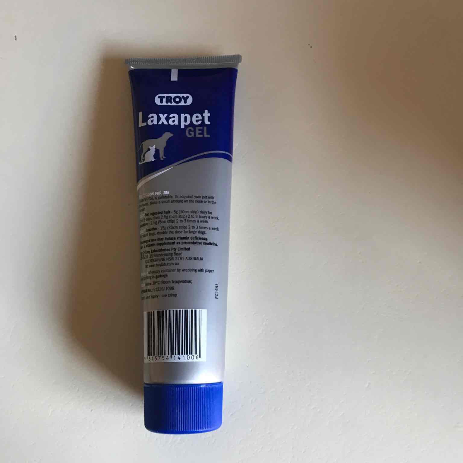 Laxapet Gel For Hairballs In Dogs And Cats 100gm - $17.73