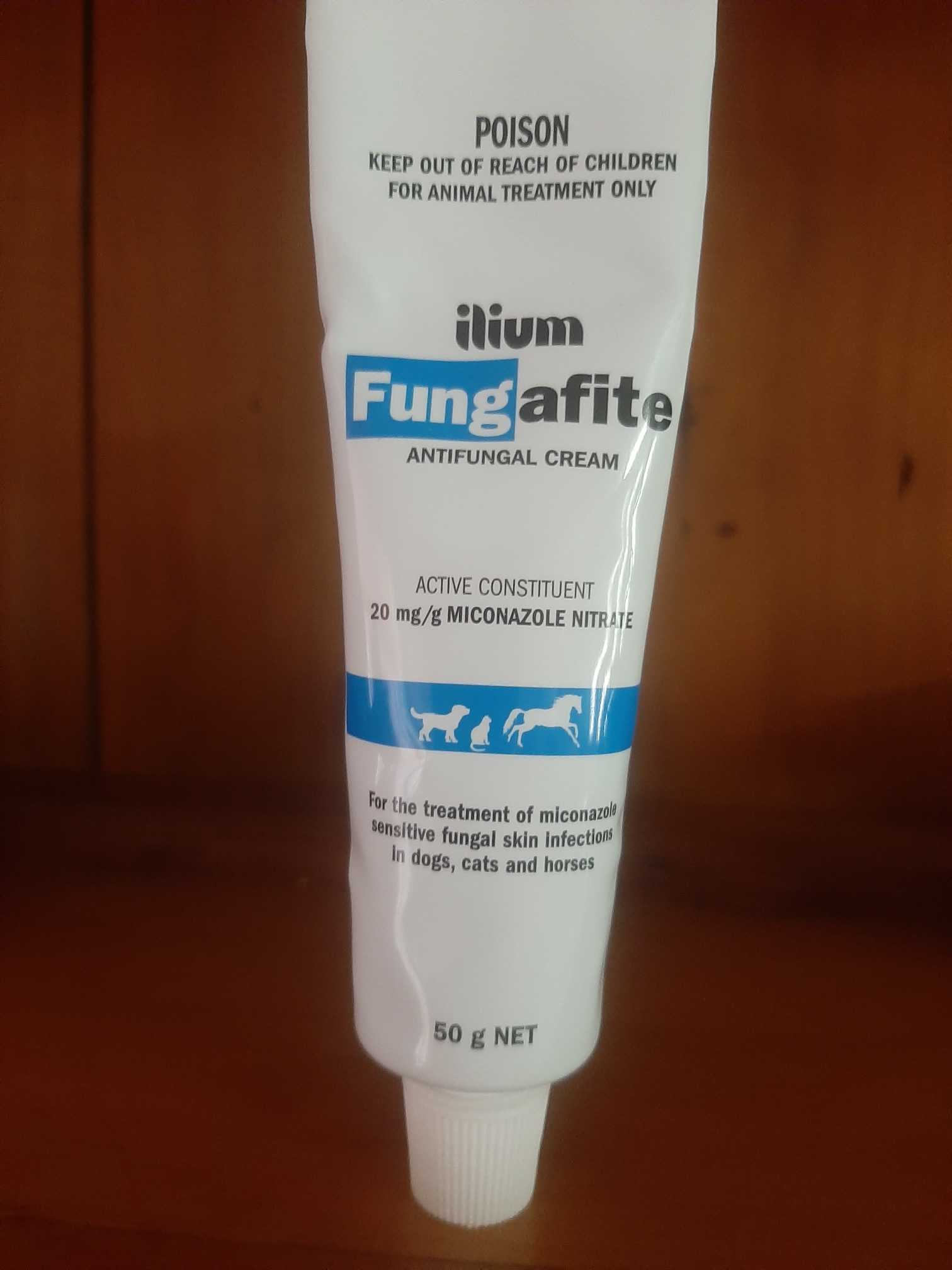 Ilium Fungafite Antifungal Cream For Dogs Cats And Horses 50gm - $25.92