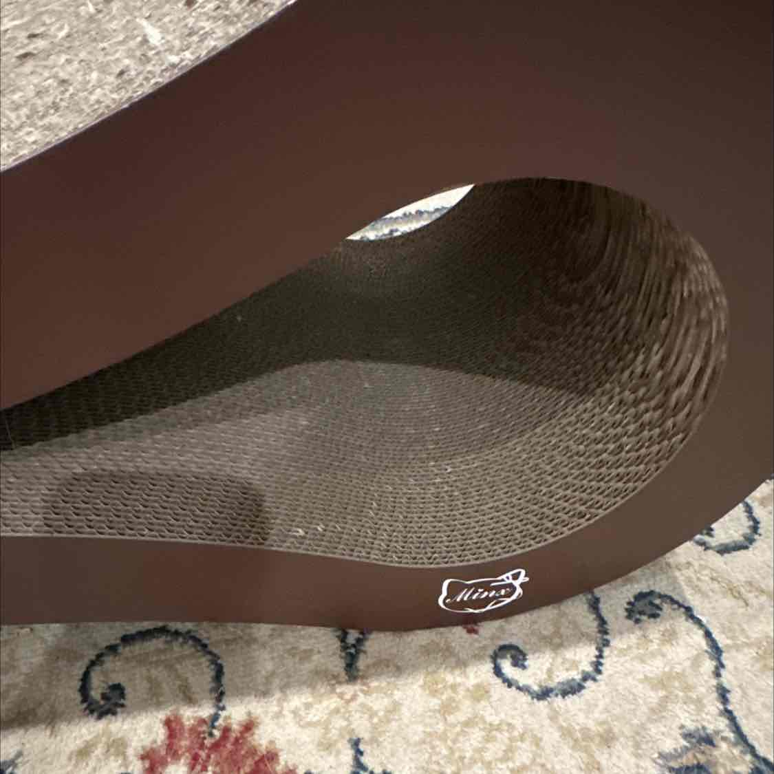 Minx Infinity Cat Scratcher Lounging Calming Bed Medium For Cats 55cm ...