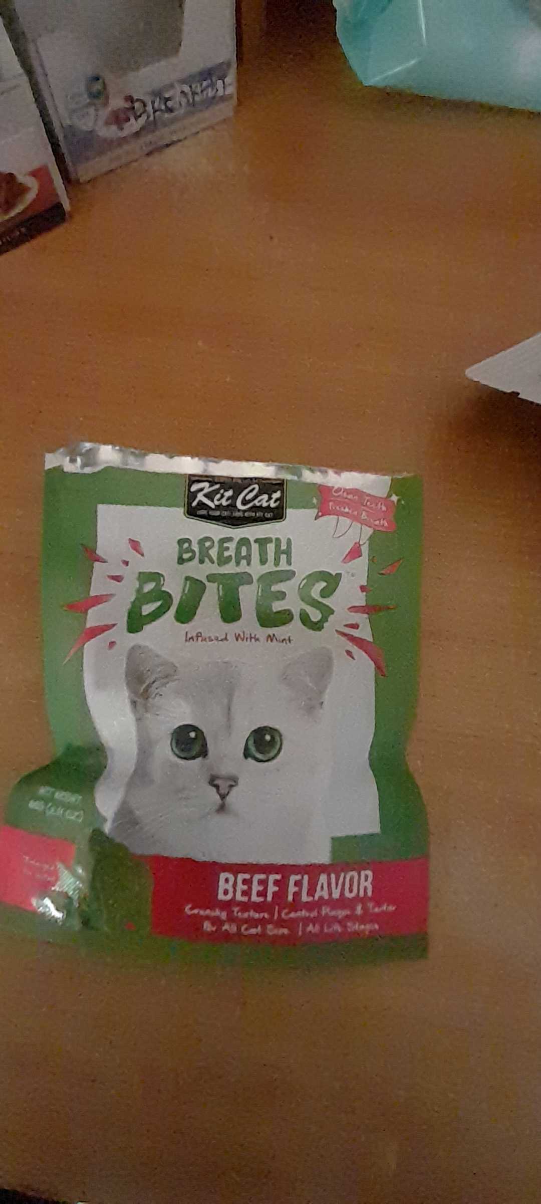 Kit Cat Breath Bites Chicken Dental Treats For Cats 60gm - $3.86