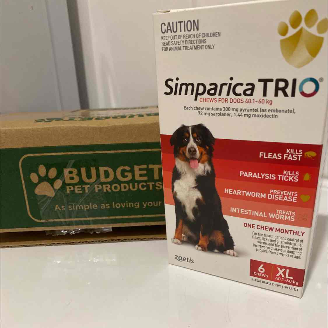 Simparica TRIO For Dogs 40.1- 60kg Red XLarge 3 Chews - $58.49