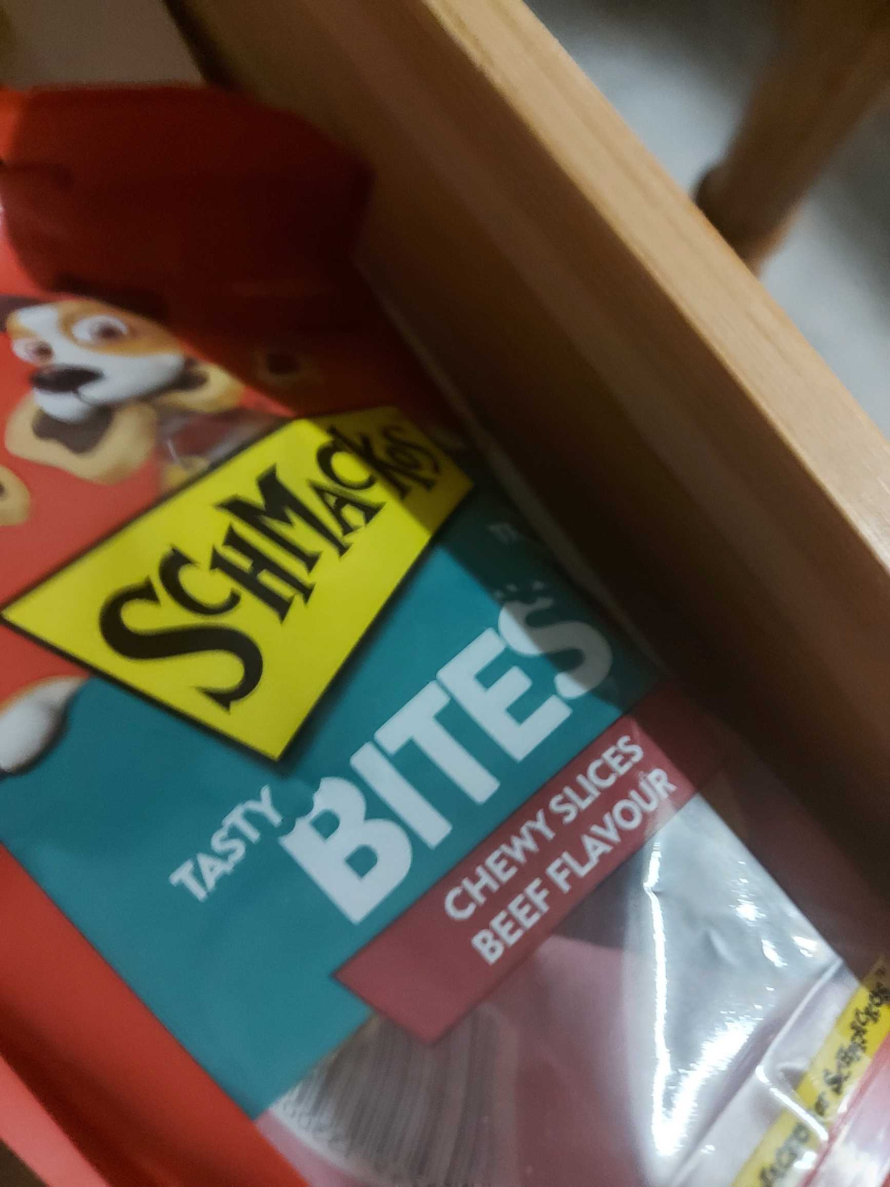 Schmackos Tasty Bites Chewy Slices Beef Treats For Dogs 155gm - $5.28